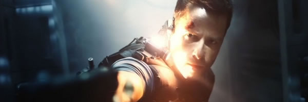 Lockout : bande-annonce du film produit par Luc Besson avec Guy Pearce ...